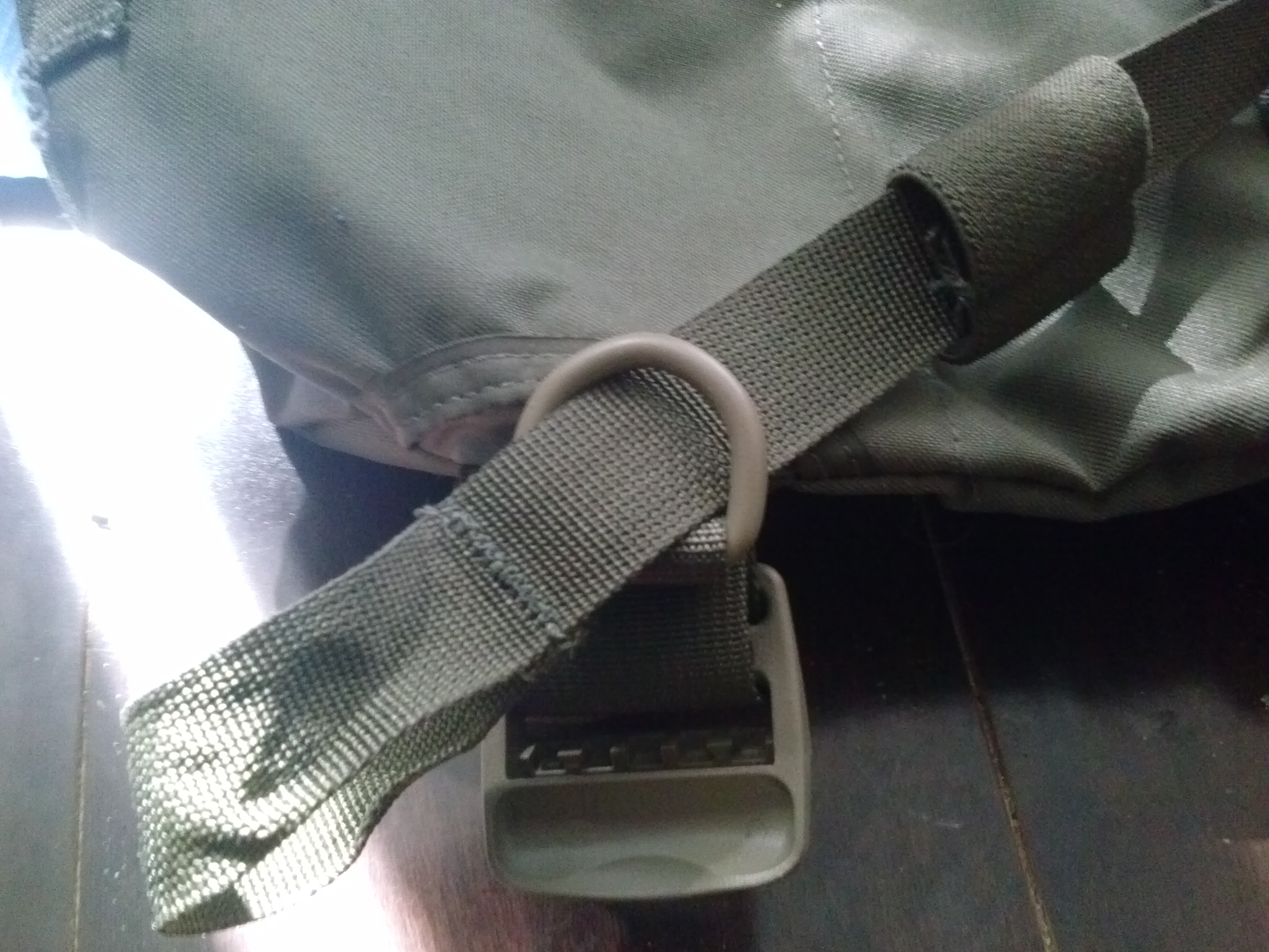 GUIDE: How to set up VEP backpack straps | tactical inferno